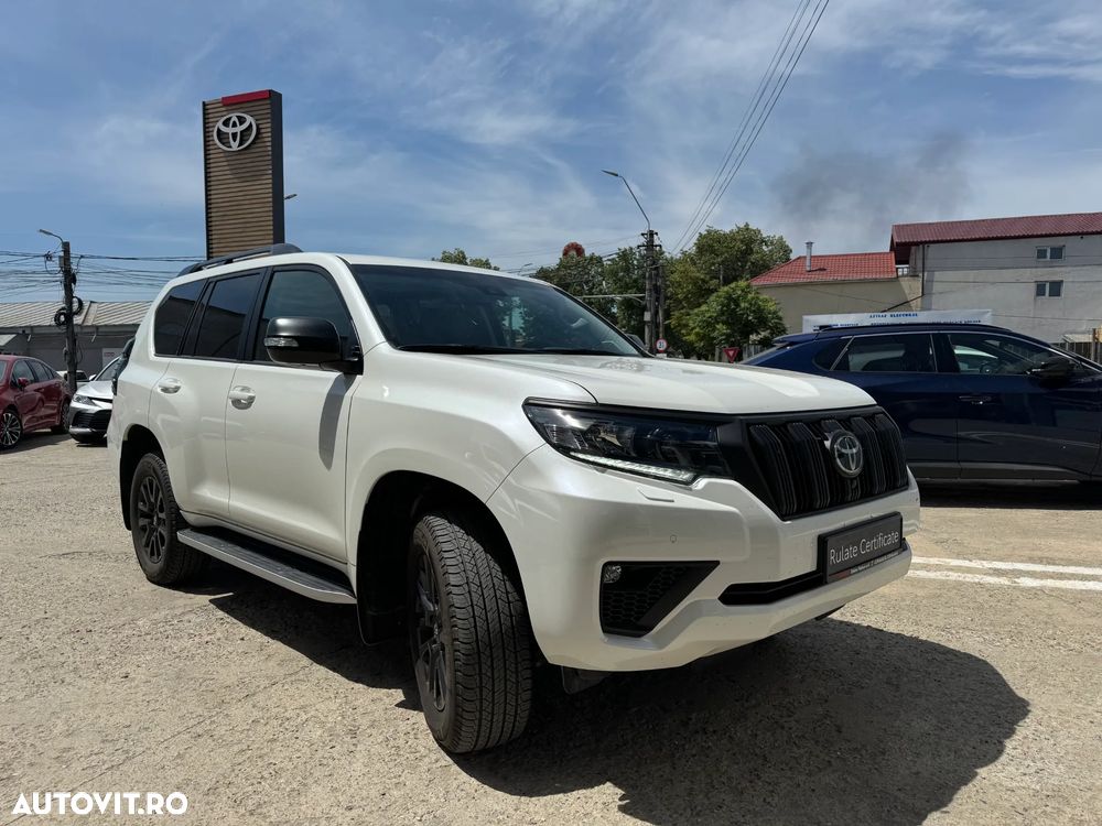 Second hand Toyota Land Cruiser - 73 000 EUR, 5 270 km - Autovit
