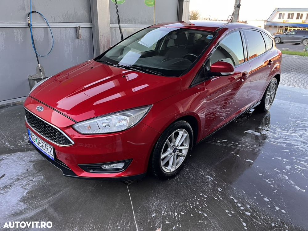 Second hand Ford Focus - 9 999 EUR, 88 000 km - Autovit