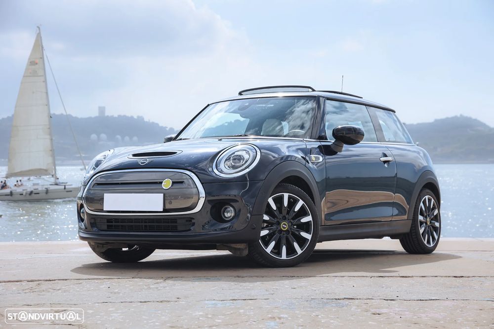 Usados MINI Electric - 28 250 EUR, 13 538 km, 2021 - Standvirtual