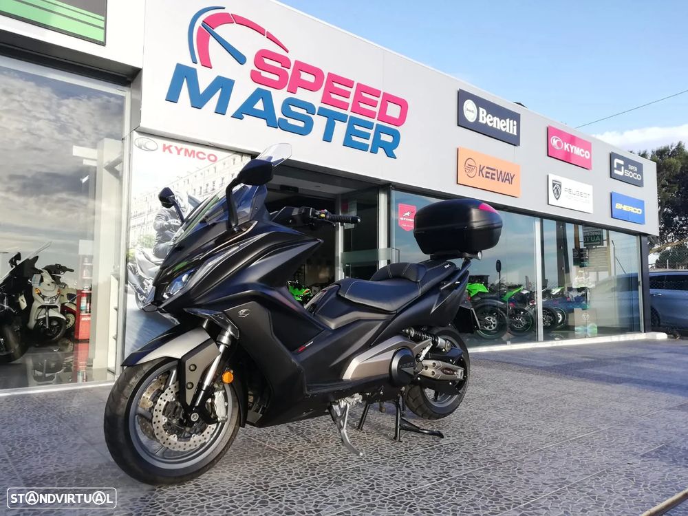 Usados Kymco AK - 7 600 EUR, 8 167 km, 2022 - Standvirtual
