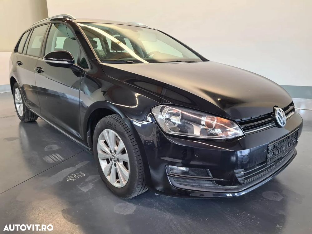 Second hand Volkswagen Golf - 8 000 EUR, 179 000 km - Autovit