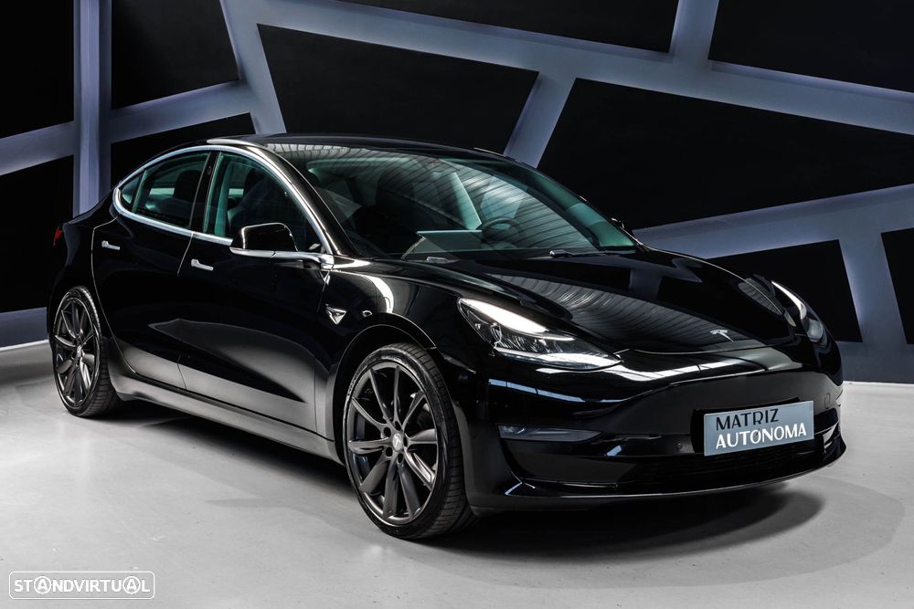 Usados Tesla Model 3 - 30 800 EUR, 63 600 km, 2019 - Standvirtual