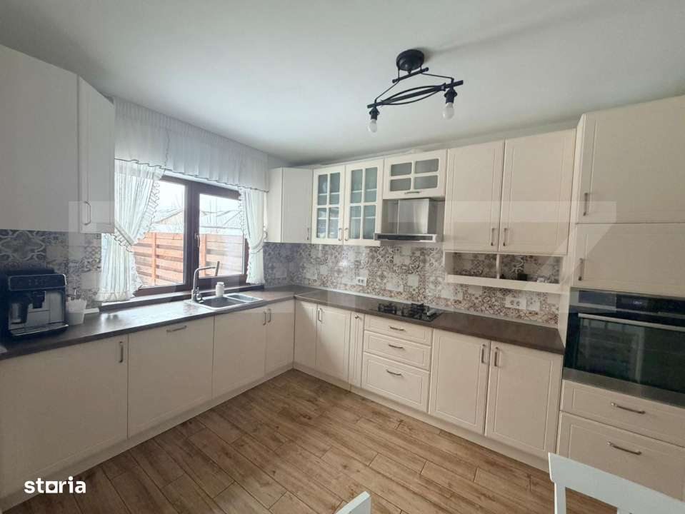 4 camere, casa de vanzare - Brasov (judet), Izvor - 10021016 • www ...