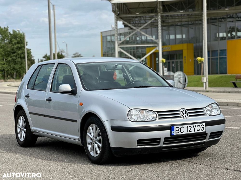 Second hand Volkswagen Golf - 2 500 EUR, 87 000 km - Autovit