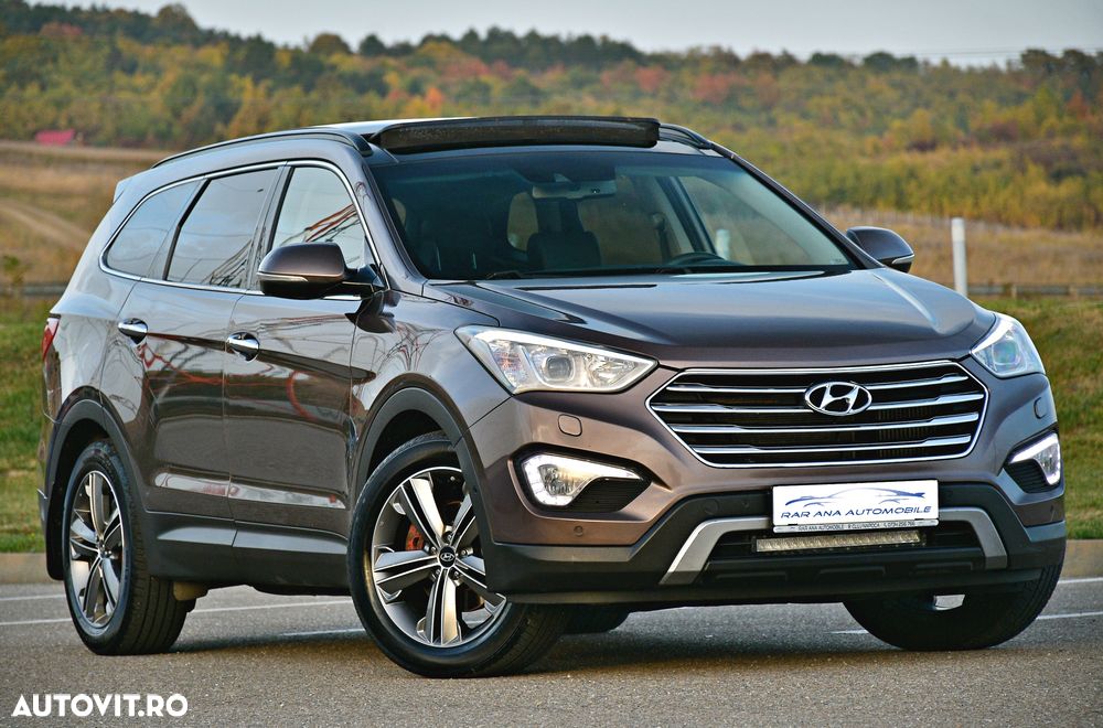 Second hand Hyundai Grand Santa Fe - 16 898 EUR, 220 000 km - Autovit
