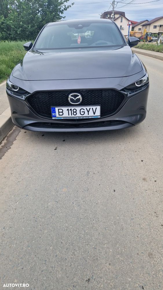 Second hand Mazda 3 - 25 500 EUR, 900 km - Autovit