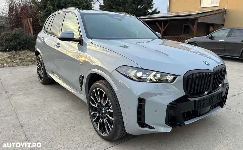 Nou BMW X5 - 105 910 EUR, 10 km - Autovit