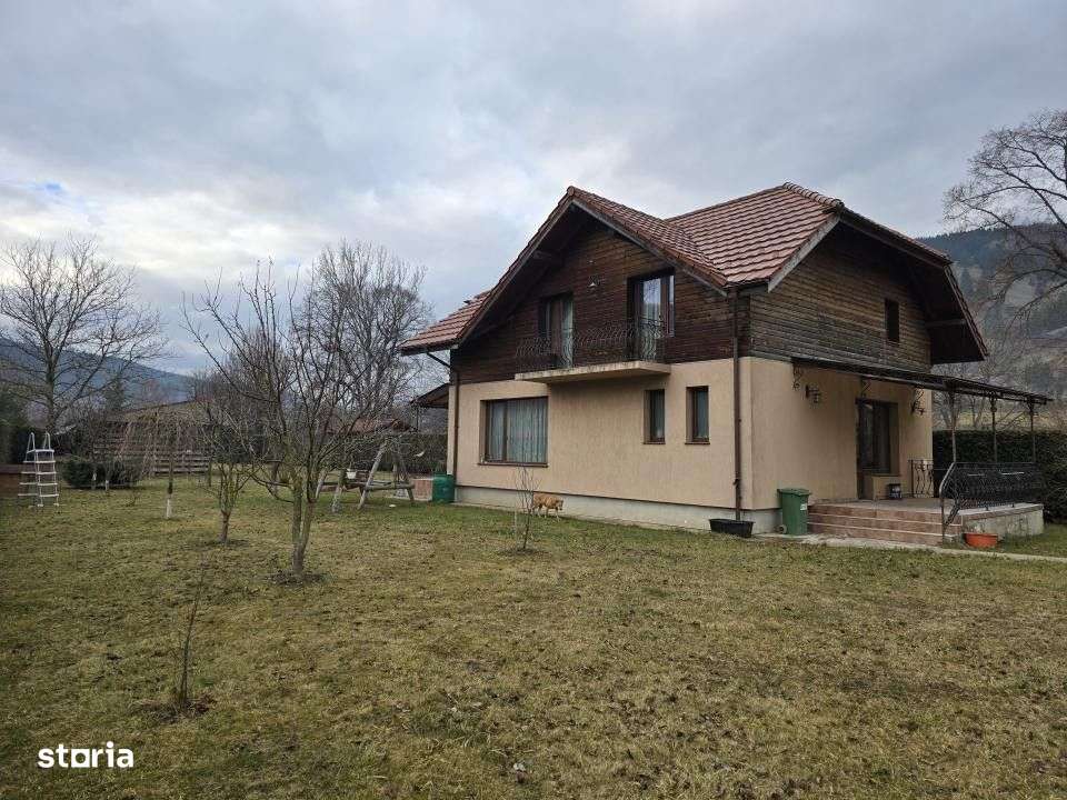4 camere, casa de vanzare - Neamt (judet), Tasca - 9337858 • www.storia.ro