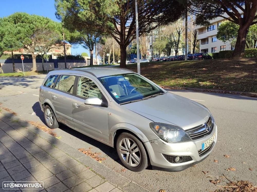Usados Opel Astra - 2 500 EUR, 320 000 km, 2007 - Standvirtual