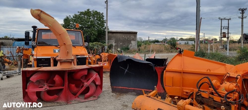 Second hand Unimog lama de zapada sararita plug in v unimog 8x4 camion ...