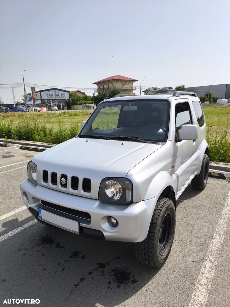 Second hand Suzuki Jimny - 5 200 EUR, 84 000 km - Autovit