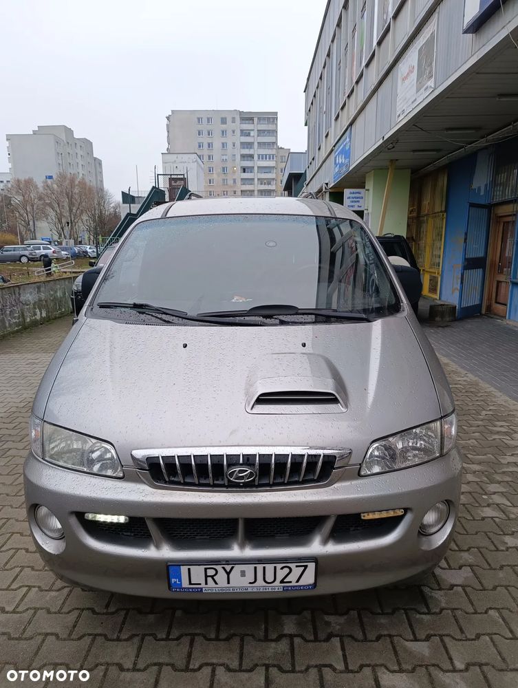 Używane Hyundai H1 - 5 500 PLN, 232 308 km - Otomoto