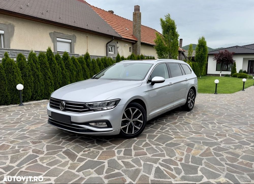 Second hand Volkswagen Passat - 16 900 EUR, 260 000 km, 2020 - autovit.ro