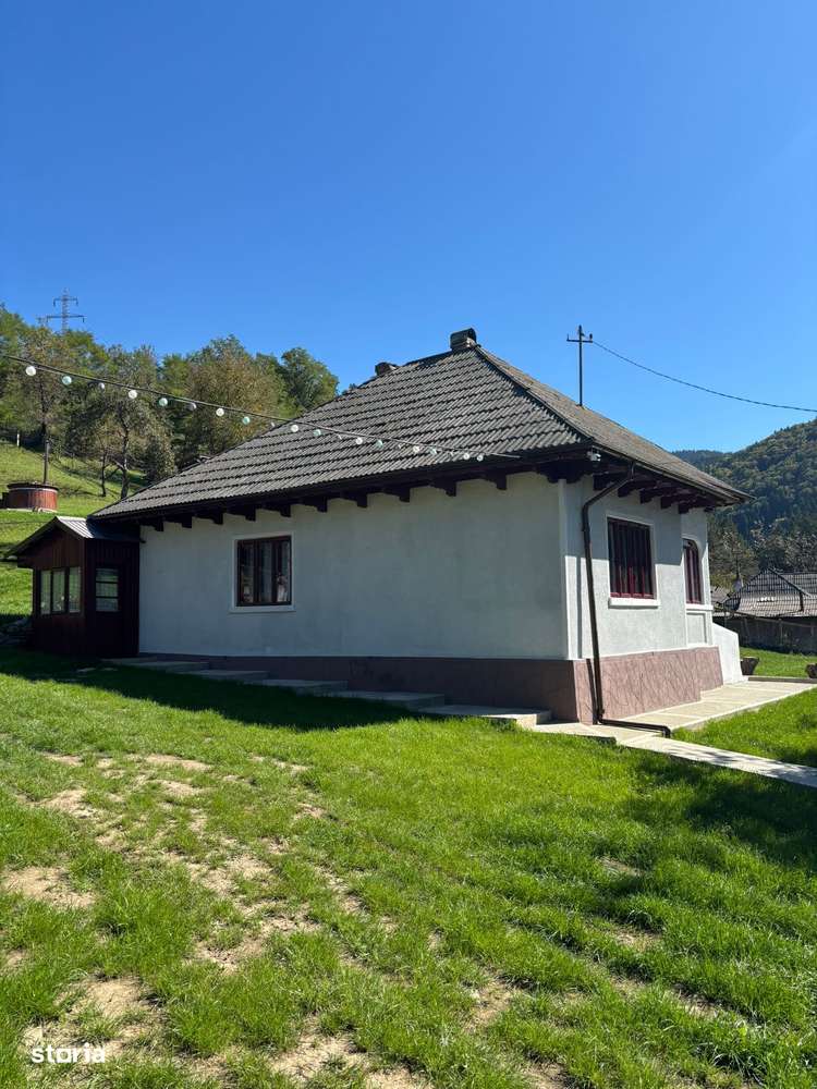 6 camere, casa de vanzare - Neamt (judet), Roman - 9783295 • www.storia.ro