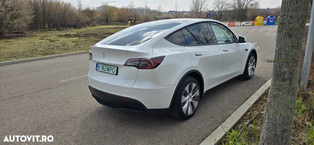 Second hand Tesla Model Y - 41 990 EUR, 25 000 km - Autovit