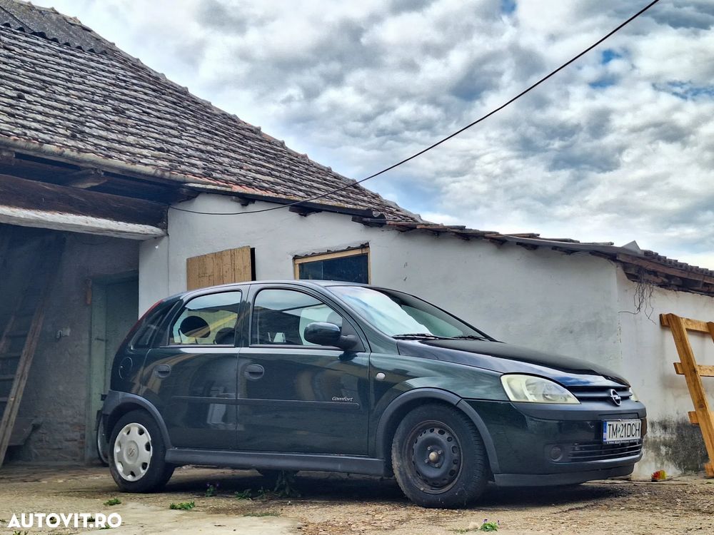 Second hand Opel Corsa - 1 000 EUR, 185 000 km - Autovit