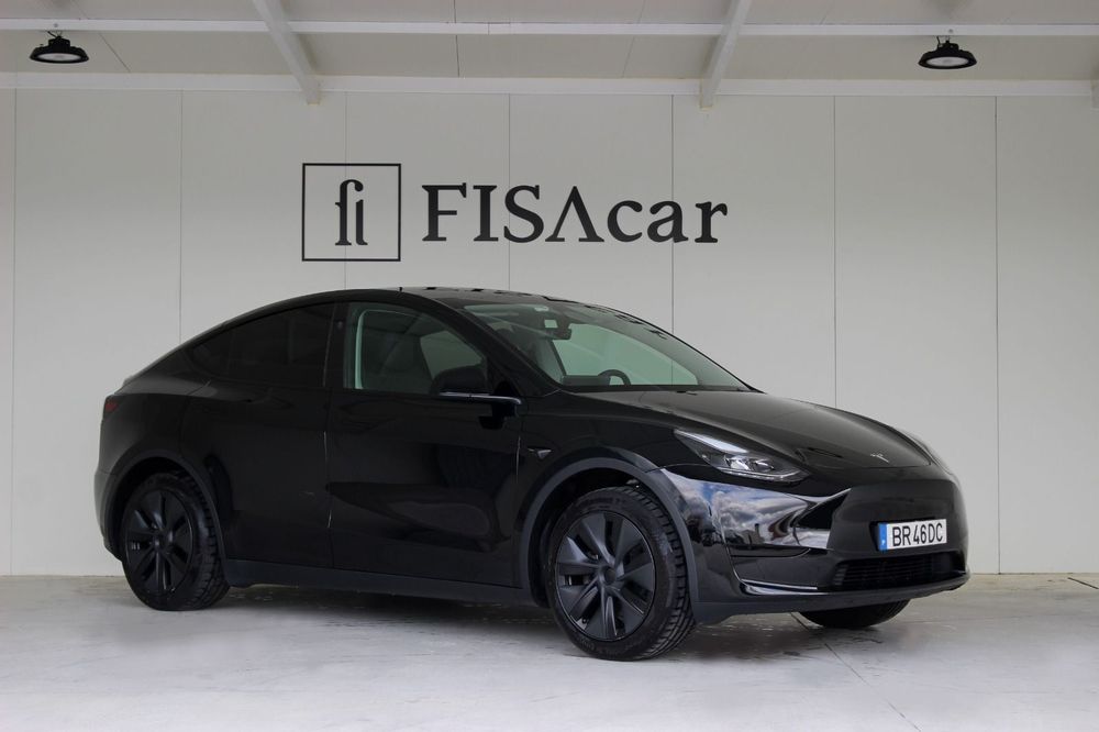 Tesla Model Y - Carros - Standvirtual.com