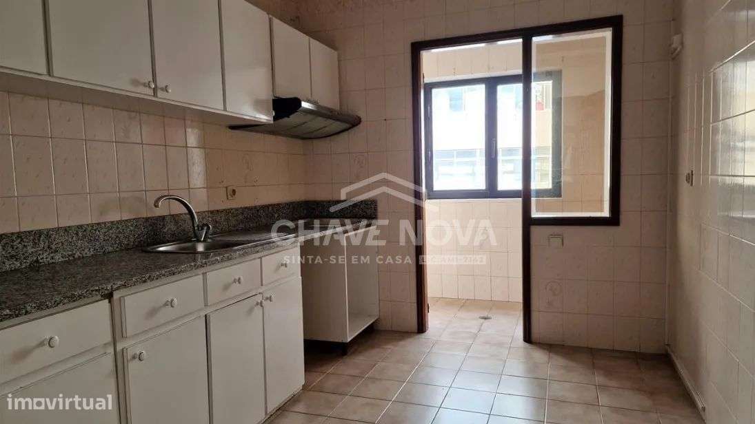 T1, apartamento para comprar - Rua do Telhado, Mafamude e Vilar do ...