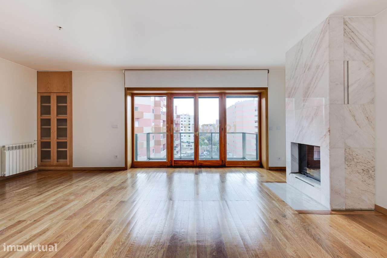 T4, apartamento para comprar - Carnide, Lisboa - 19005255 • www ...