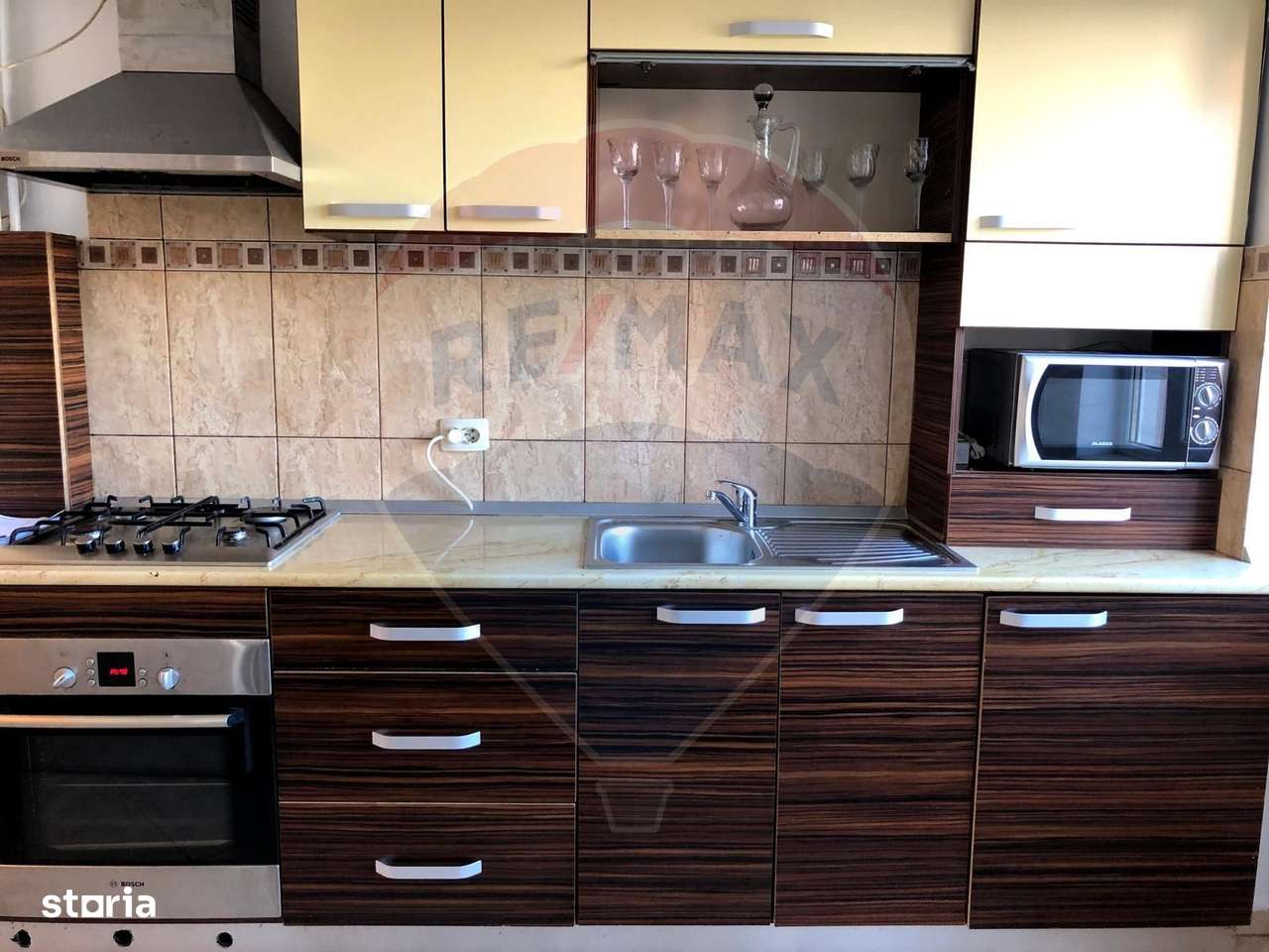 3 camere, apartament de inchiriat - Arad (judet), Aurel Vlaicu ...