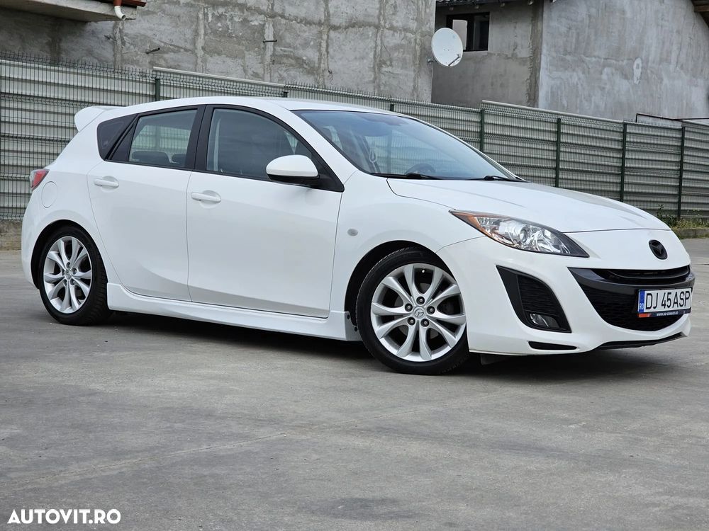 Second hand Mazda 3 - 5 790 EUR, 220 000 km - Autovit