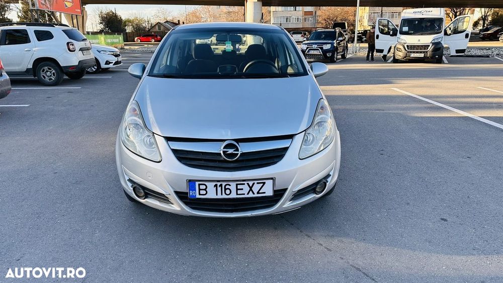 Second hand Opel Corsa - 1 500 EUR, 236 000 km - Autovit