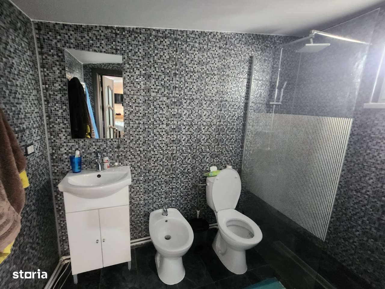 4 camere, casa de vanzare - Bacau (judet), Serbanesti - 10014789 • www ...