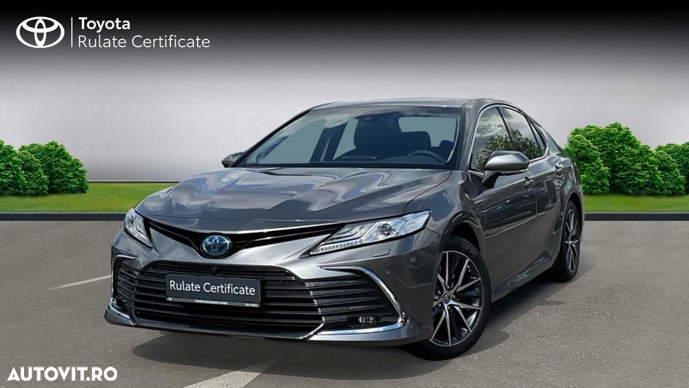 Second hand Toyota Camry - 37 500 EUR, 5 491 km - Autovit