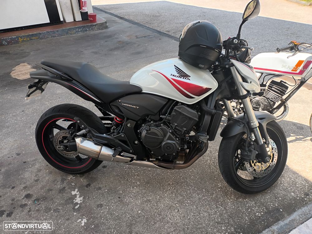 Usados Honda Hornet - 6 200 EUR, 44 000 km, 2010 - Standvirtual