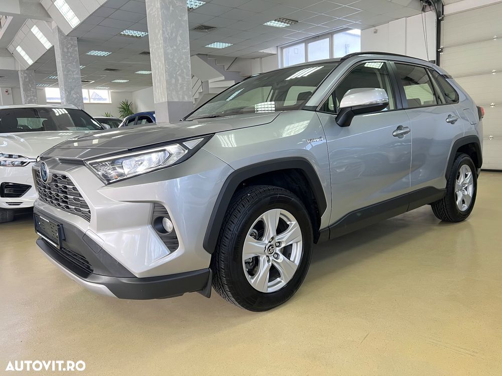 Second hand Toyota RAV4 - 22 997 EUR, 159 000 km - Autovit