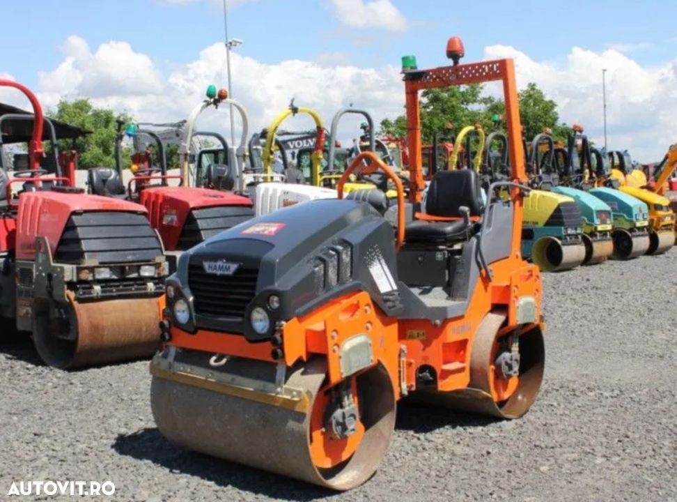 Second hand Hamm HD12 Cilindru Compactor - 21 301 EUR - Autovit
