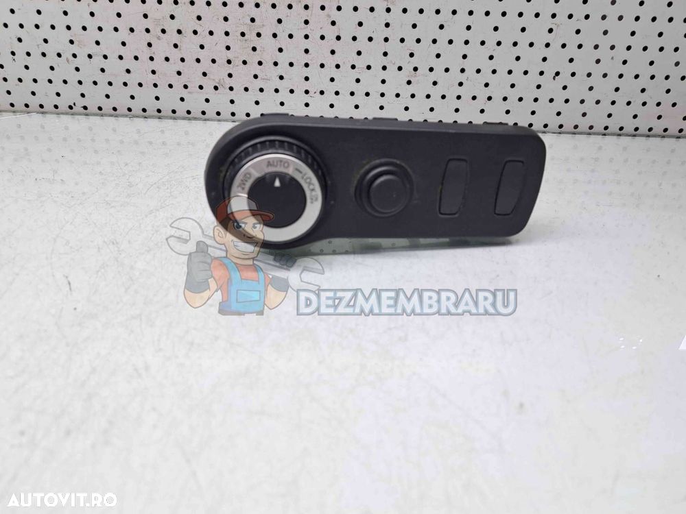 Second hand - 126,65 RON - Autovit