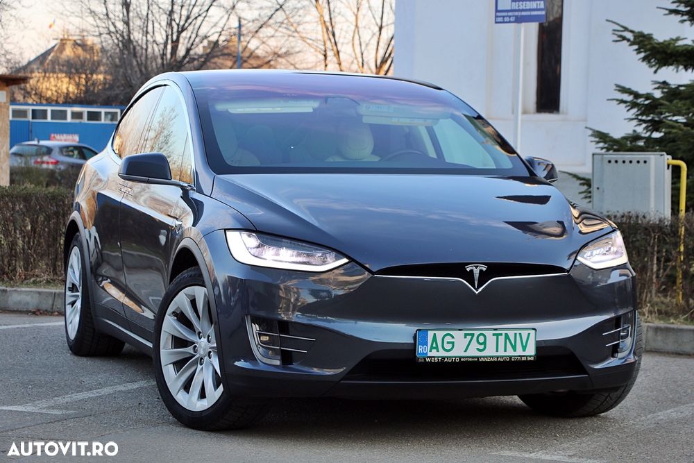 Second hand Tesla Model X - 30 999 EUR, 219 000 km - Autovit
