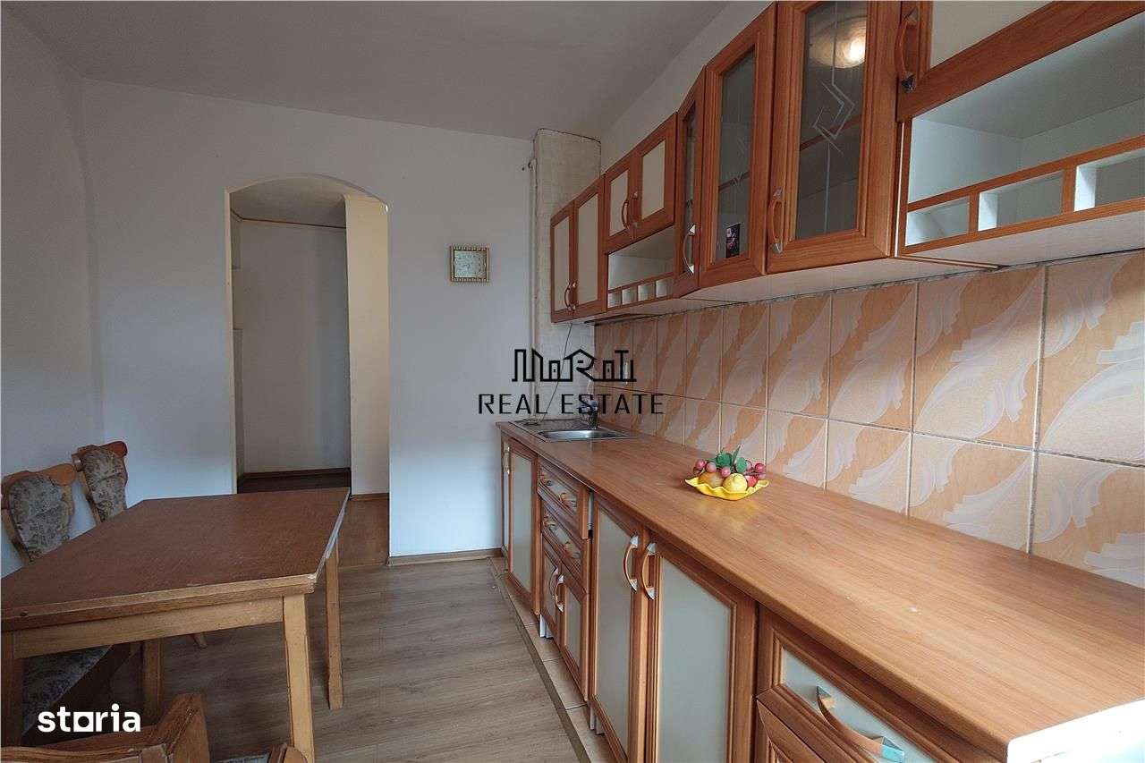 2 camere, apartament de vanzare - Hunedoara (judet), Strada Ateneului ...