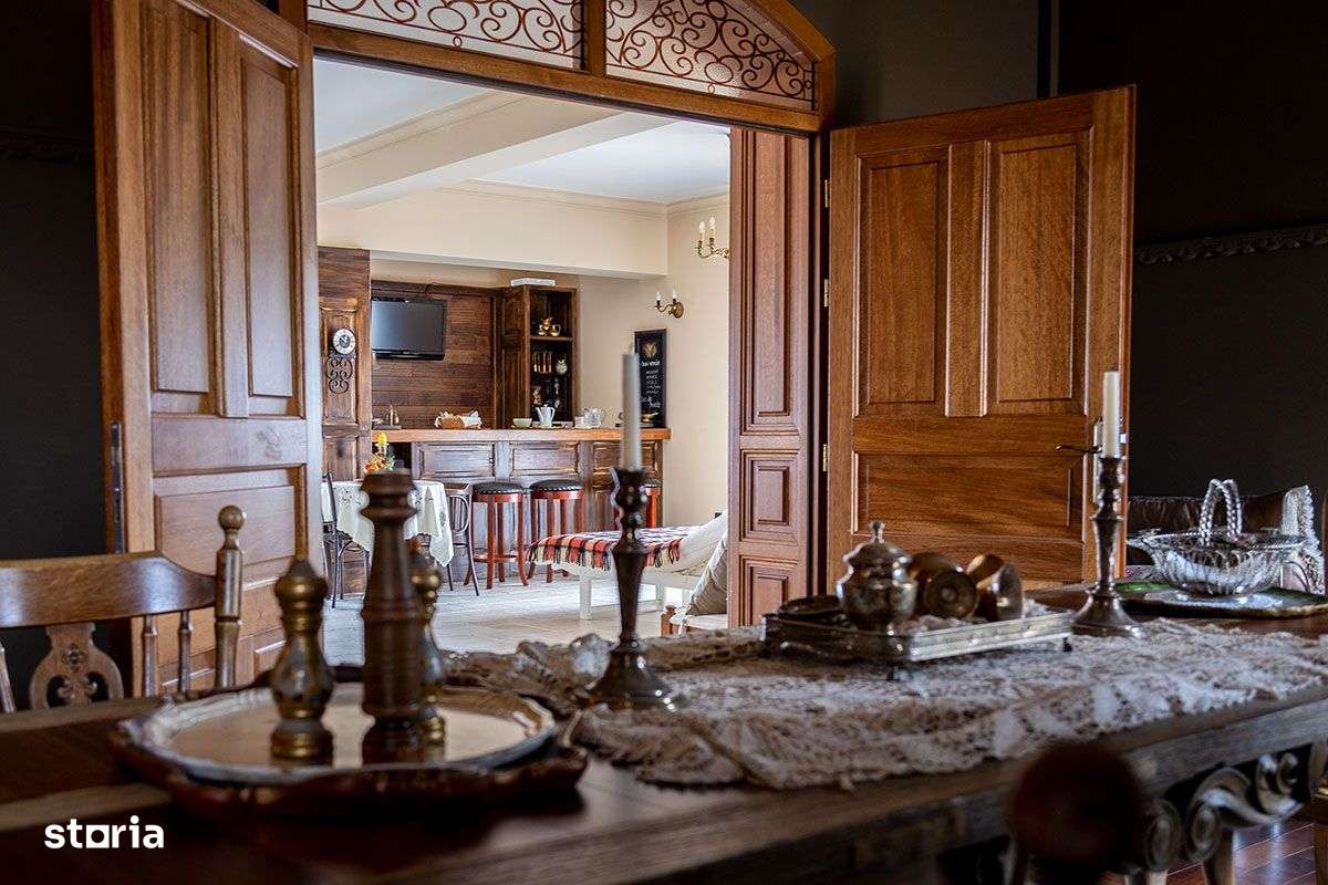 7 camere, casa de vanzare - Bihor (judet), Oradea - 7250253 • www.storia.ro