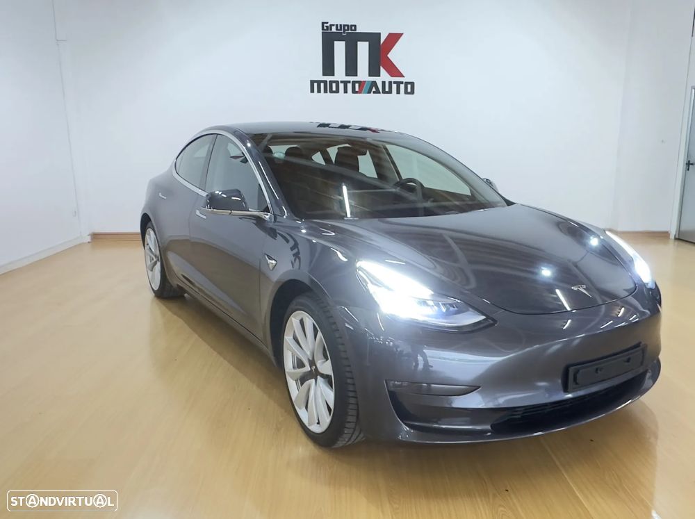 Usados Tesla Model 3 - 32 990 EUR, 122 500 km, 2019 - Standvirtual
