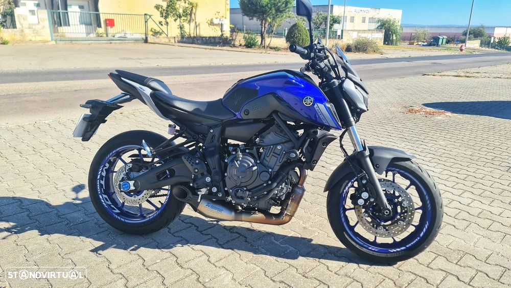 Usados Yamaha MT-07 - 8 000 EUR, 3 090 km, 2021 - Standvirtual