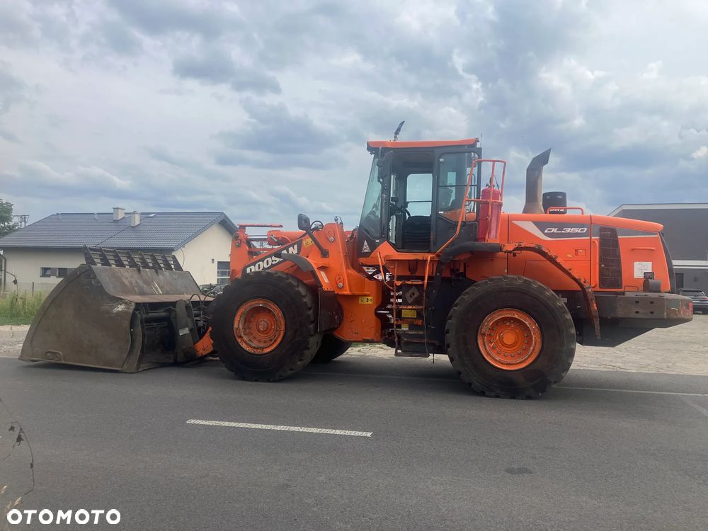 Używane Doosan DL350-5 - 295 200 PLN - Otomoto