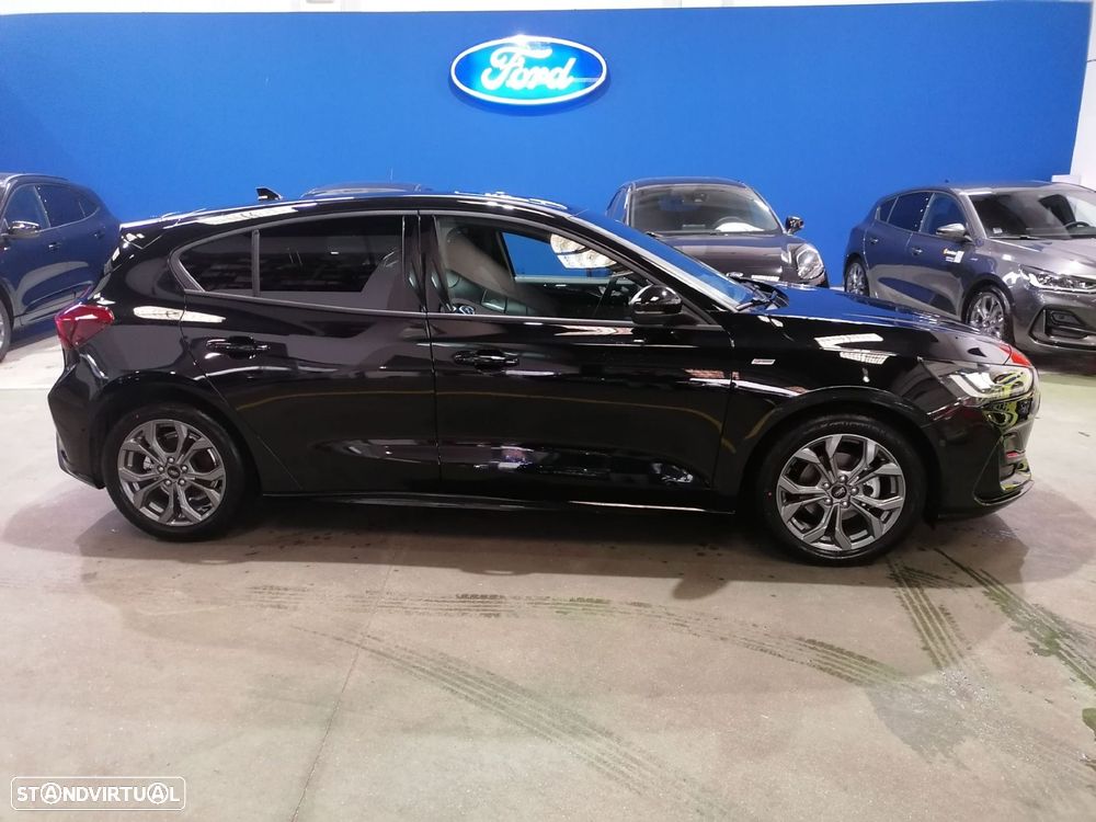 Novos Ford Focus - 27 750 EUR, 1 km, 2023 - Standvirtual