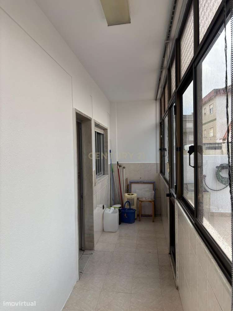 T3, apartamento para arrendar - Ramada e Caneças, Odivelas, Lisboa ...