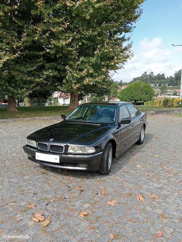 Usados BMW 725 - 2 495 EUR, 285 000 km, 1996 - Standvirtual