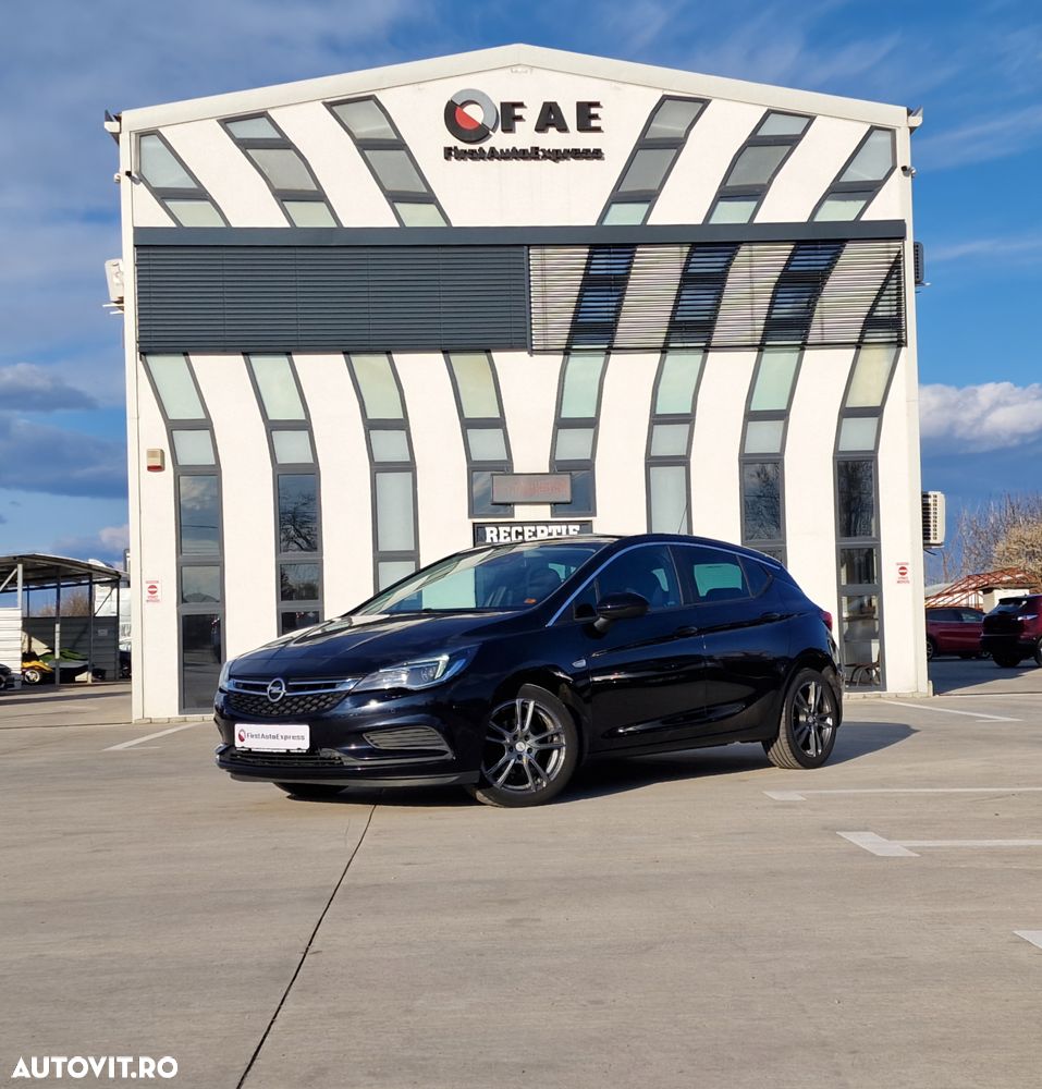 Second hand Opel Astra - 8 990 EUR, 185 000 km - Autovit