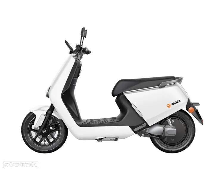 Novos Yadea G5 - 2 990 EUR, 1 km, 2024 - Standvirtual