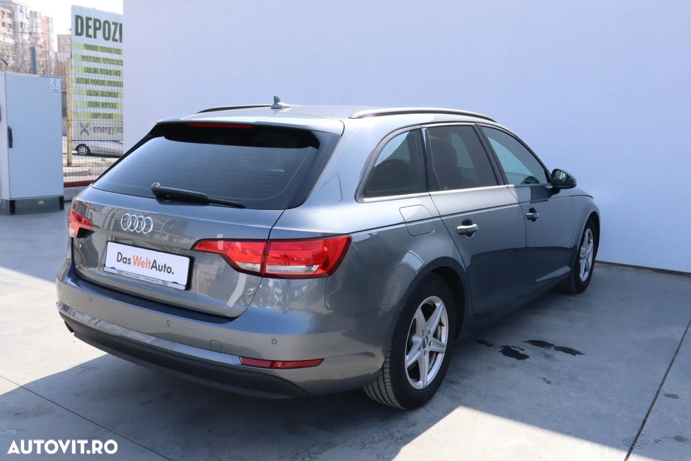 Second hand Audi A4 - 17 990 EUR, 143 000 km - Autovit