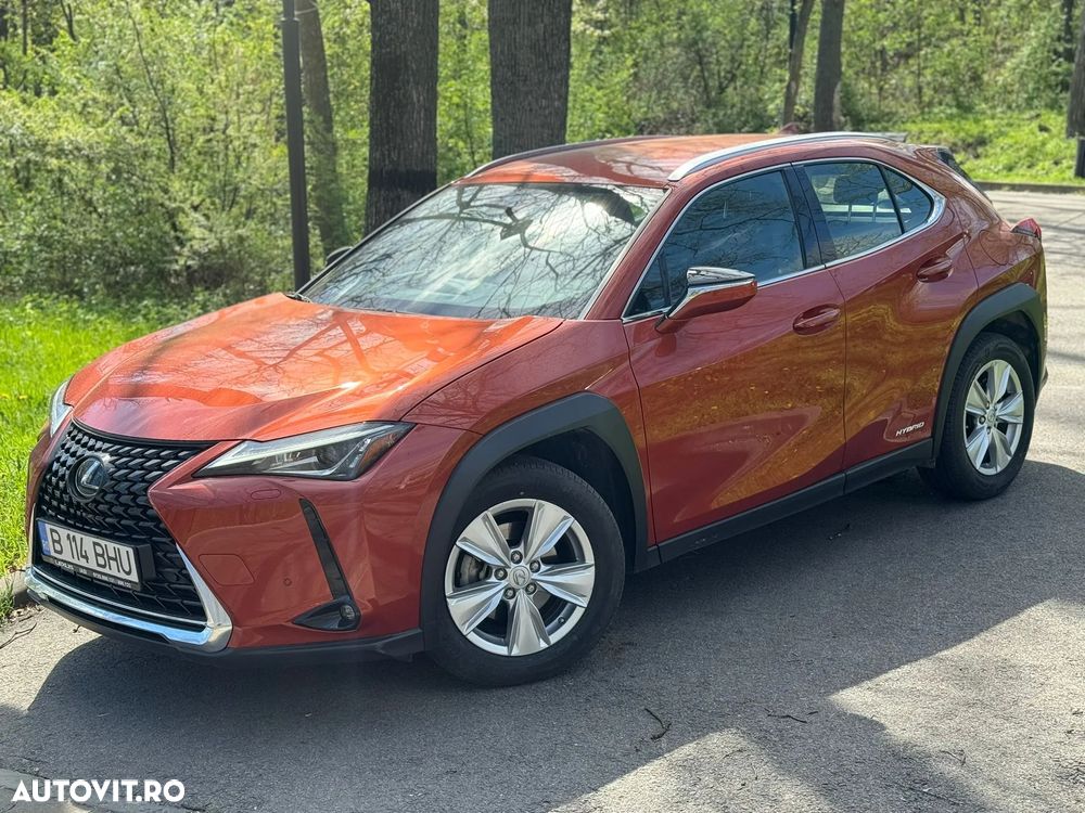Second hand Lexus UX - 30 000 EUR, 45 000 km - Autovit