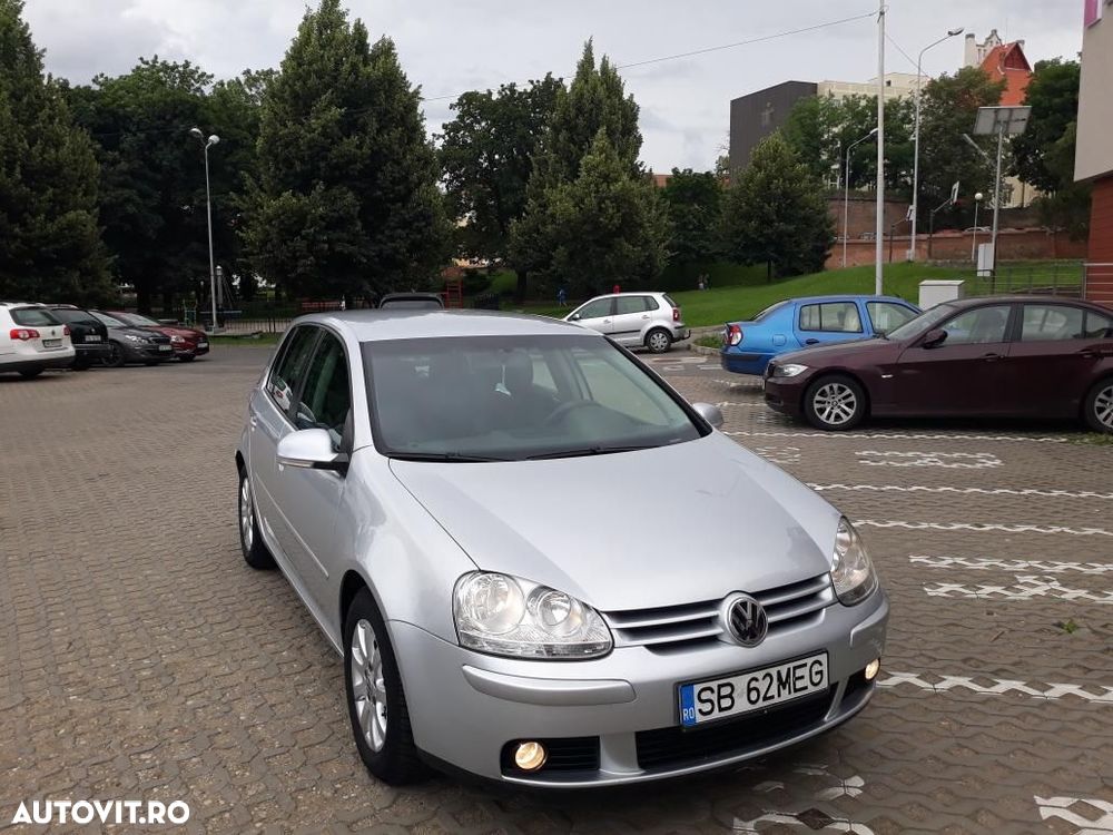 Second hand Volkswagen Golf - 3 350 EUR, 2 392 115 km, 2005 - autovit.ro