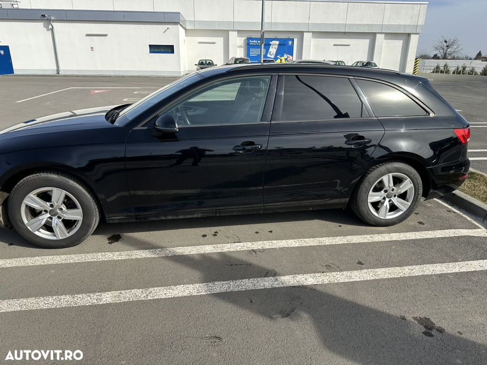 Second hand Audi A4 - 13 490 EUR, 178 000 km - Autovit
