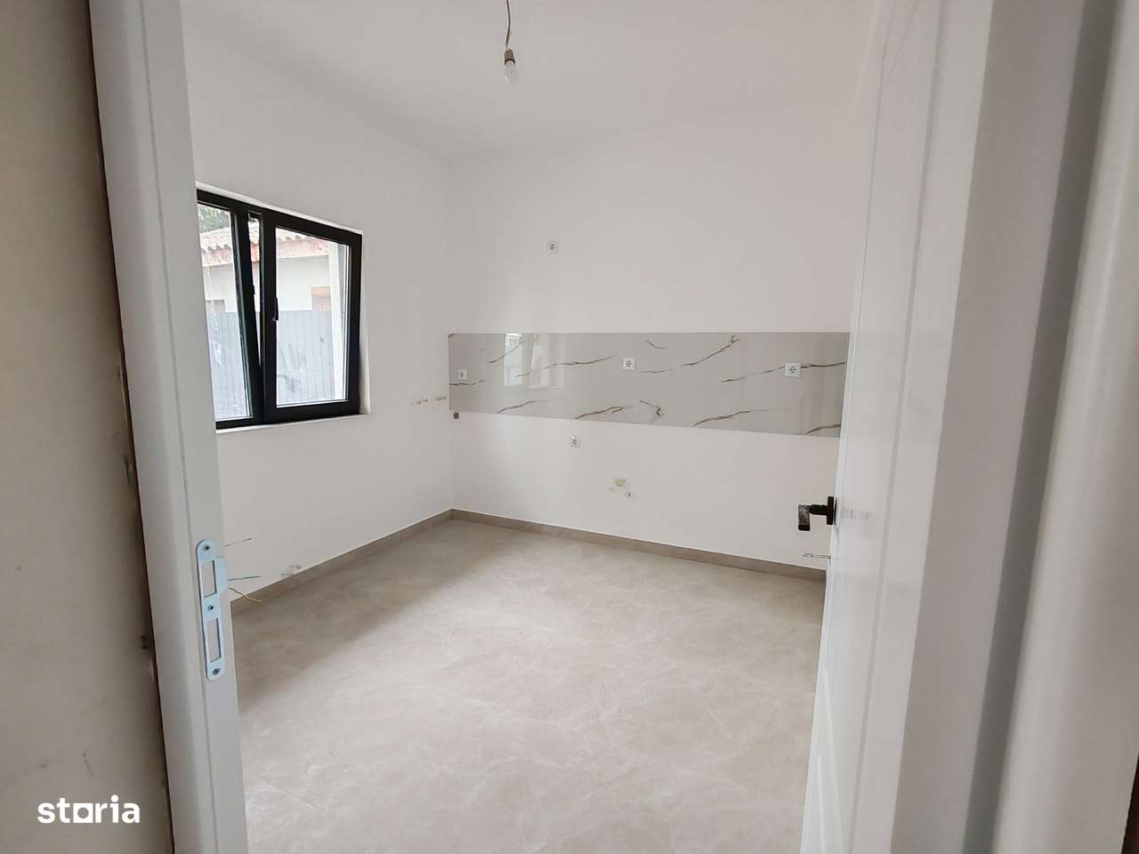 4 camere, casa de vanzare - Constanta (judet), Navodari - 9582384 • www ...