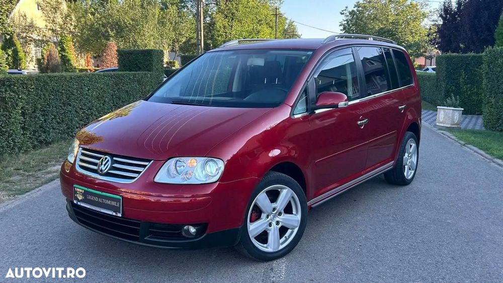 Second hand Volkswagen Touran - 3 750 EUR, 240 000 km - Autovit