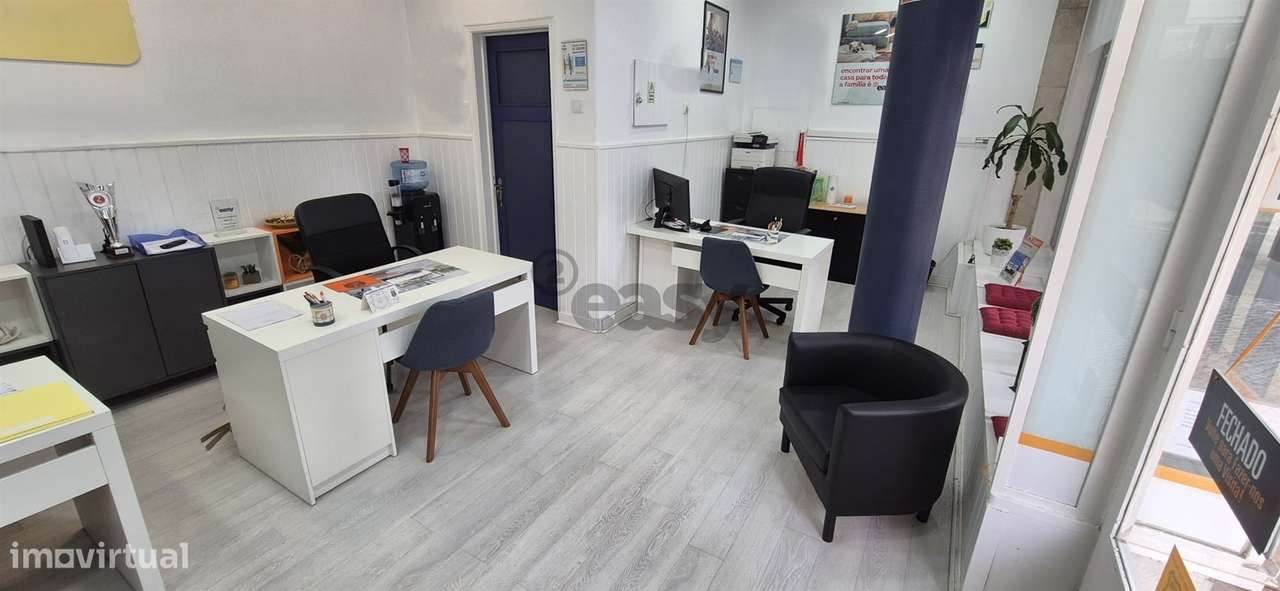 53 m², loja para comprar - Praça da Igreja, Venteira - 19007780 • www ...